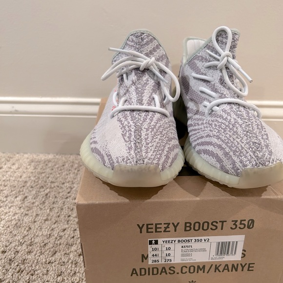 Yeezy | Shoes | Used Time Comes With Box And Stock X Verification Paper ...